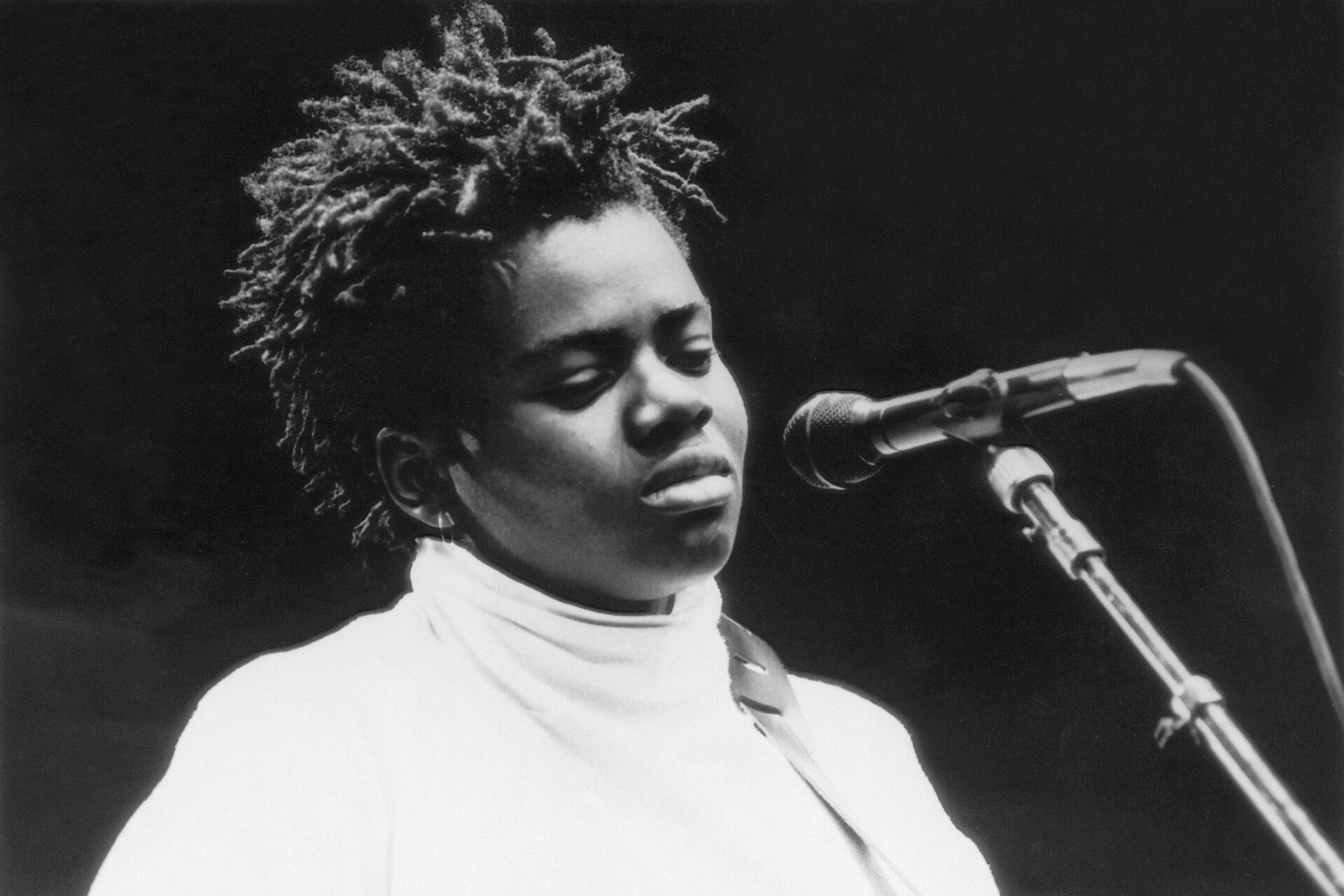 Lembra de Tracy Chapman? Assim é sua vida hoje