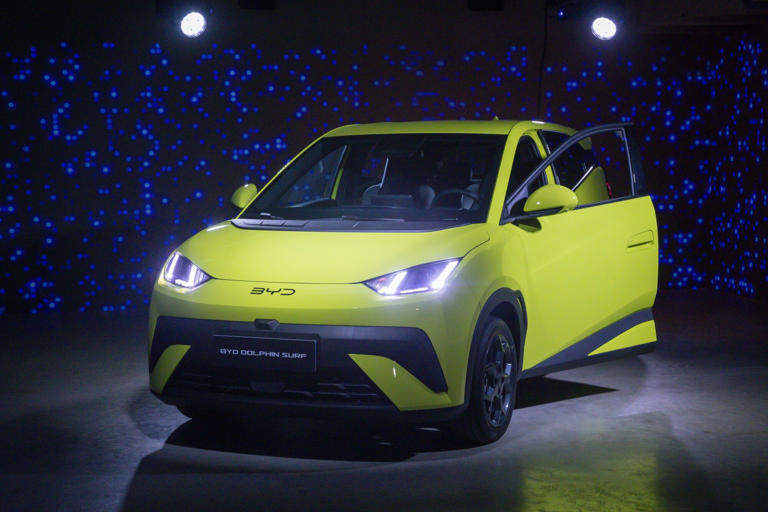 BYD debuts China’s most advanced EV chip in smart-driving push
