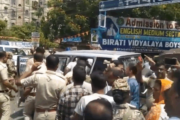TMC's Saugata Roy faces protests in Bengal, 'thief' slogans raised ...