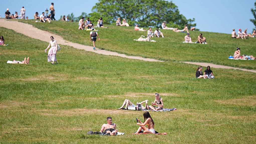 Officials warn of arrests over Hampstead Heath pond parties