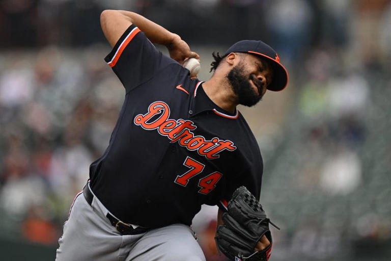 Tigers place closer Kenley Jansen on 15-day IL