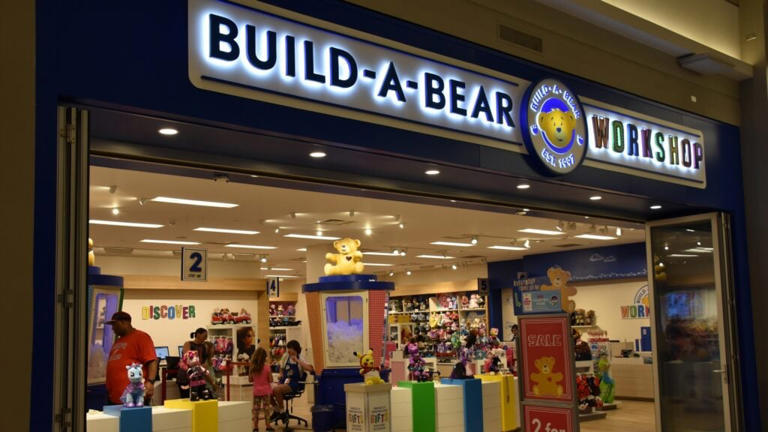 Build-A-Bear stock moves higher after EPS beat, raised profit forecast