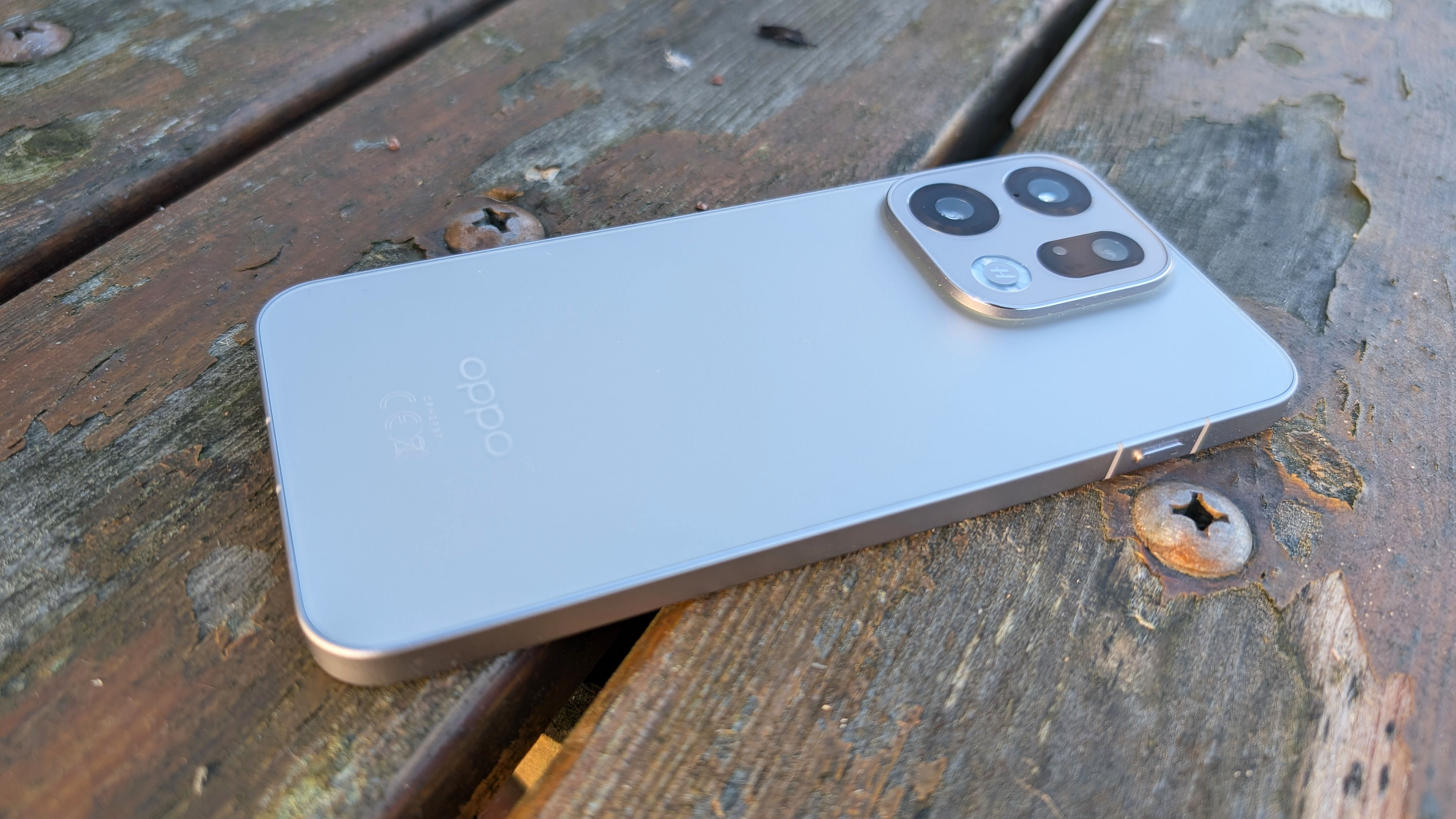 The Oppo Find X10 could have the Galaxy S27 beat