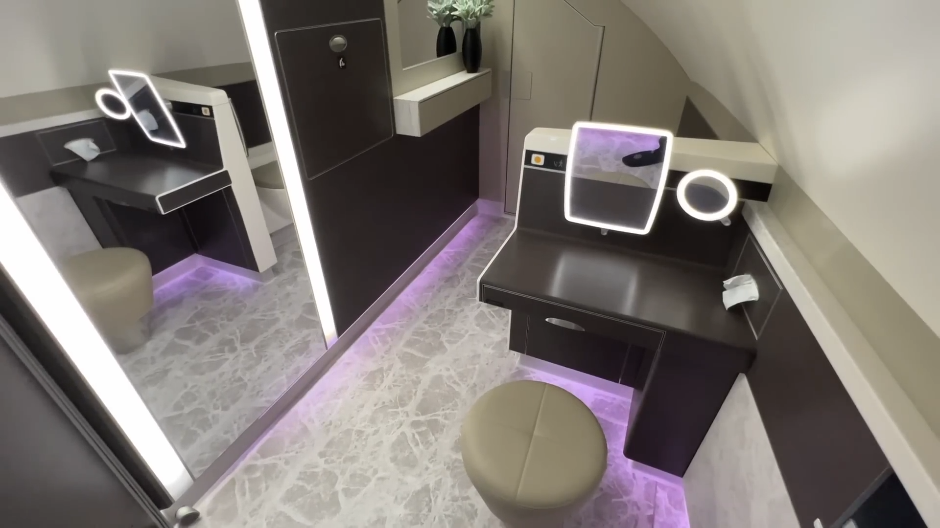 He took a 4,000-mile flight in one of only six suites - then the door ...