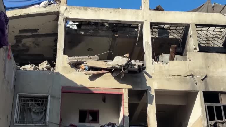 Israeli strike on Hamas leader kills 10, including children in Gaza