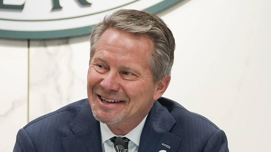 Major clause in MSU's Batt's deal triggered by Guskiewicz departure