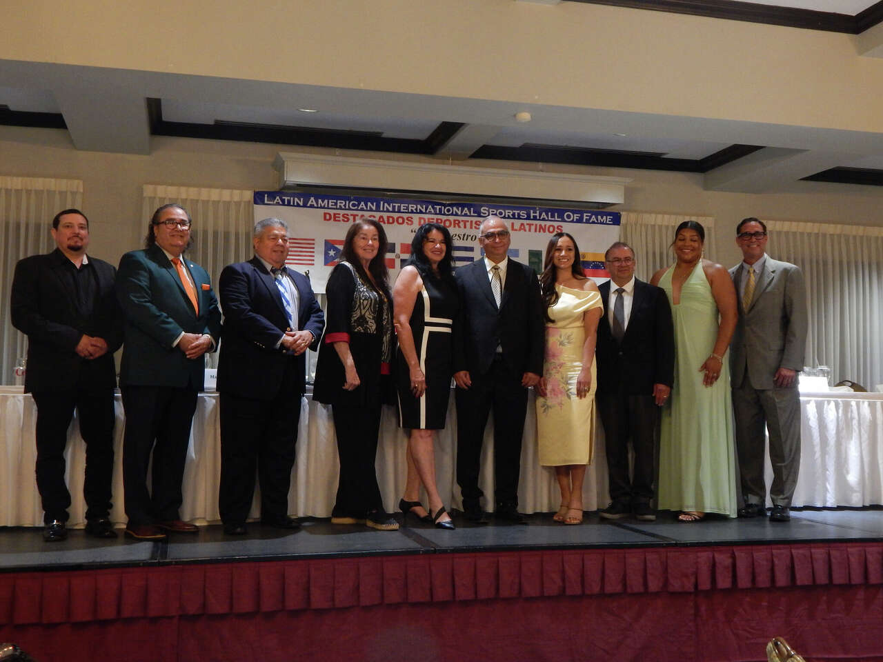 Duron, Ramos, Encinas among Laredo honorees in Hall of Fame’s 50th class