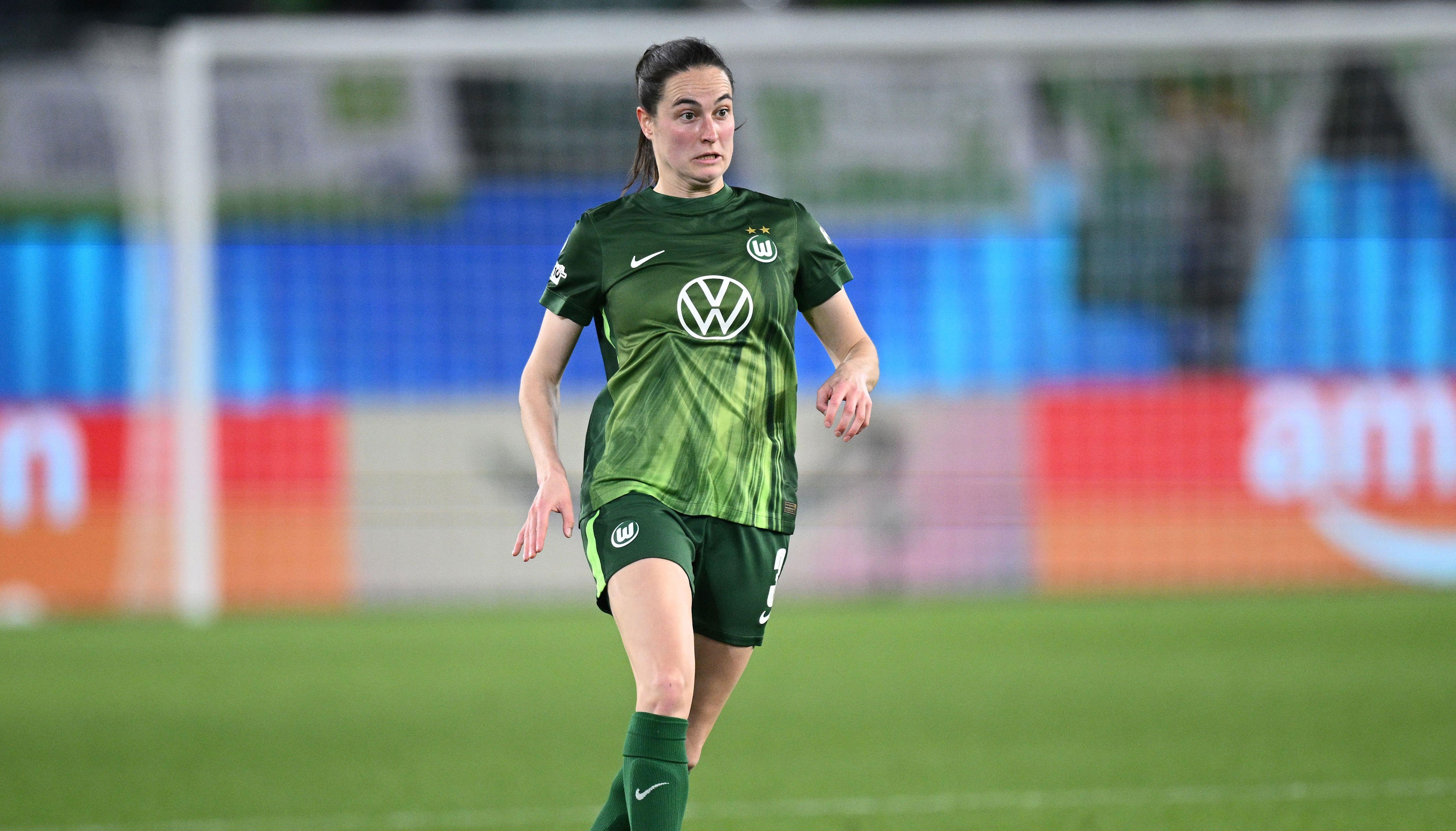 Done deal: Spurs Women confirm signing of defender Caitlin Dijkstra