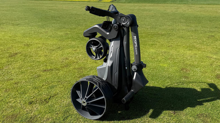 Motocaddy 2026 M7 GPS remote electric trolley review: The ultimate ...