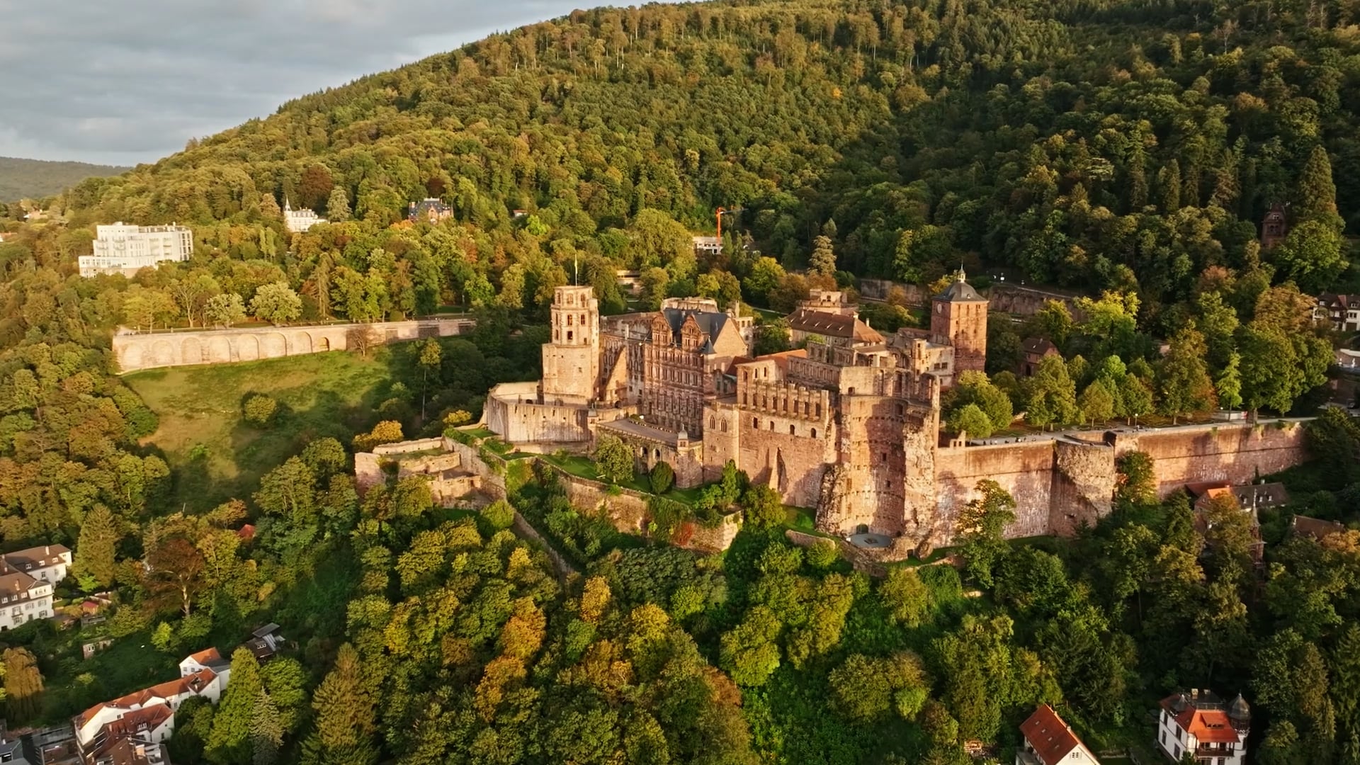 Fairytale Germany: Stunning drone tour of Heidelberg Castle and Old Town