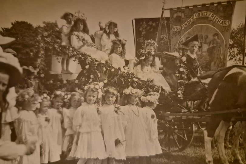 Midlothian man discovers historical 'treasure trove' while cleaning mum ...