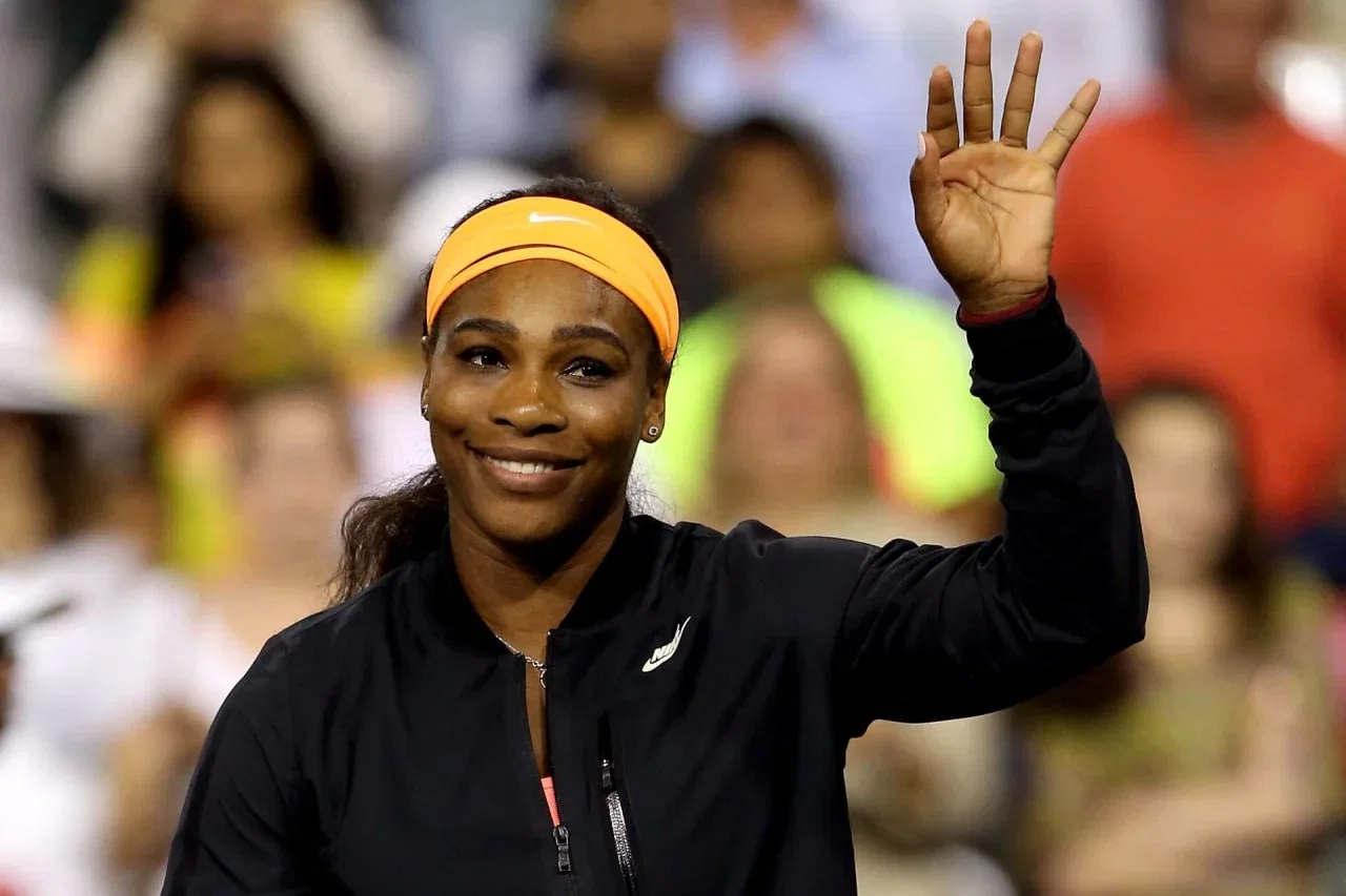 Serena Williams prý požádala o divoké karty pro tři letní turnaje