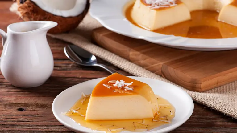 Pudim de leite condensado. Estas 3 receitas são de perder a cabeça