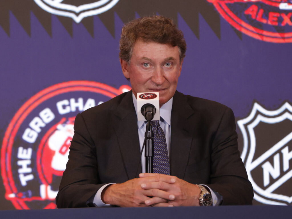 NHL legend Wayne Gretzky shares take on Game 4 between Hurricanes and ...