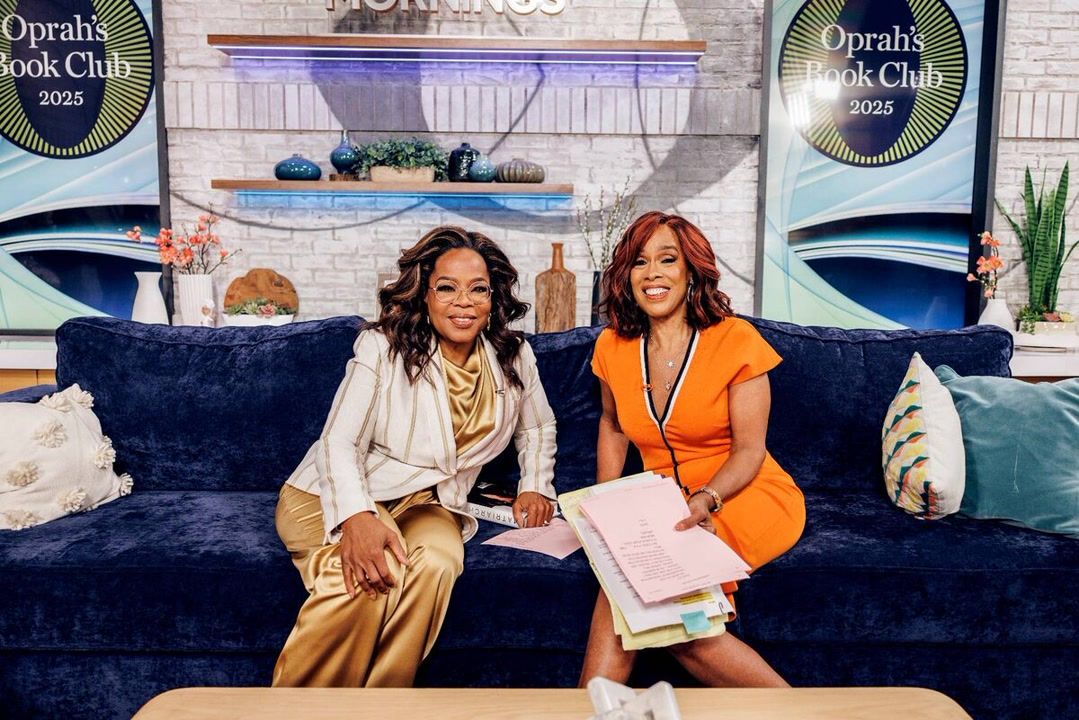 Gayle King begged Oprah Winfrey to deny rumors of their relationship