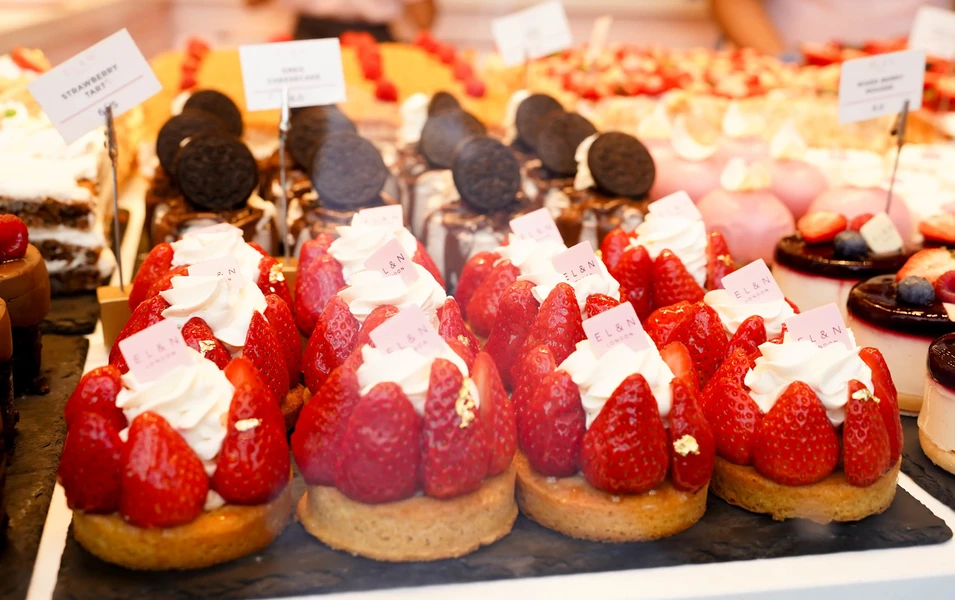 Taste of Home unveils seasonal cake lineup with mini dessert focus