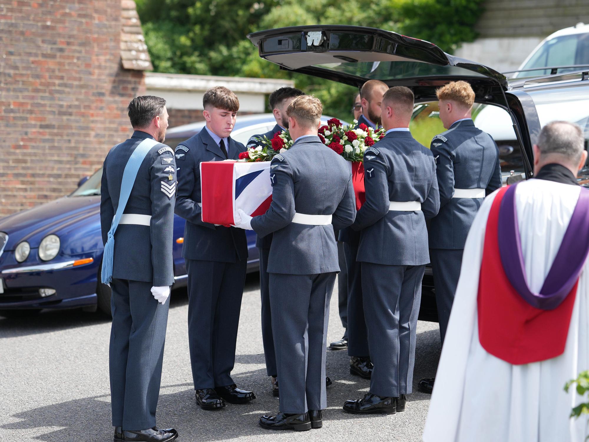 In pictures: Funeral of Saltdean’s World War Two veteran George Dunn