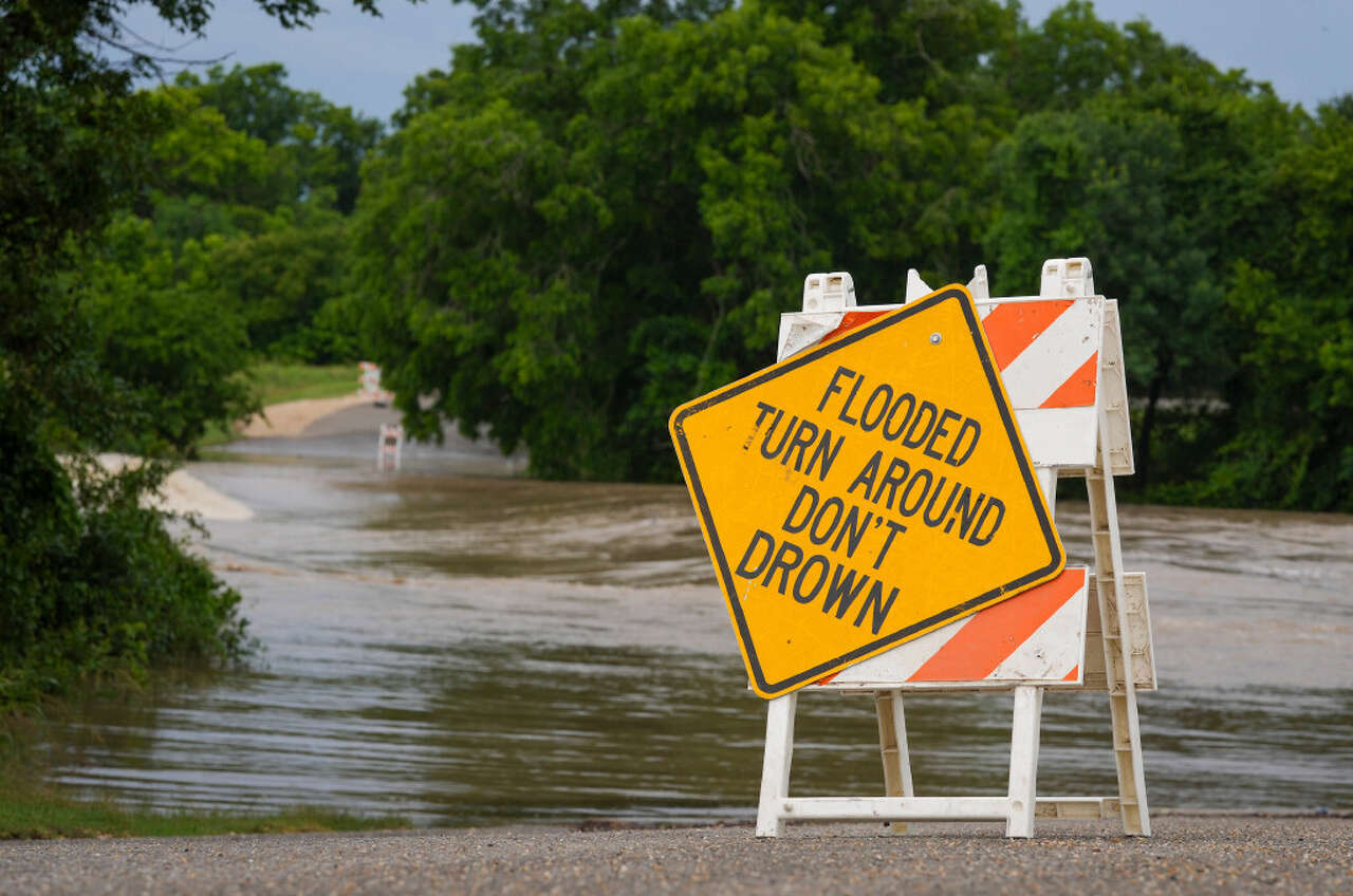 'Absolute nightmare': Heavy rain floods Austin-area rescue ranch ...