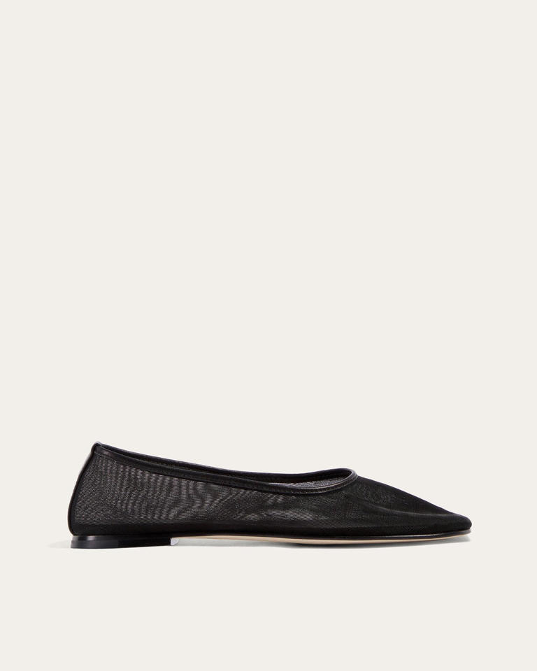 Not flip flops, not jelly shoes, last year’s most divisive shoe trend ...