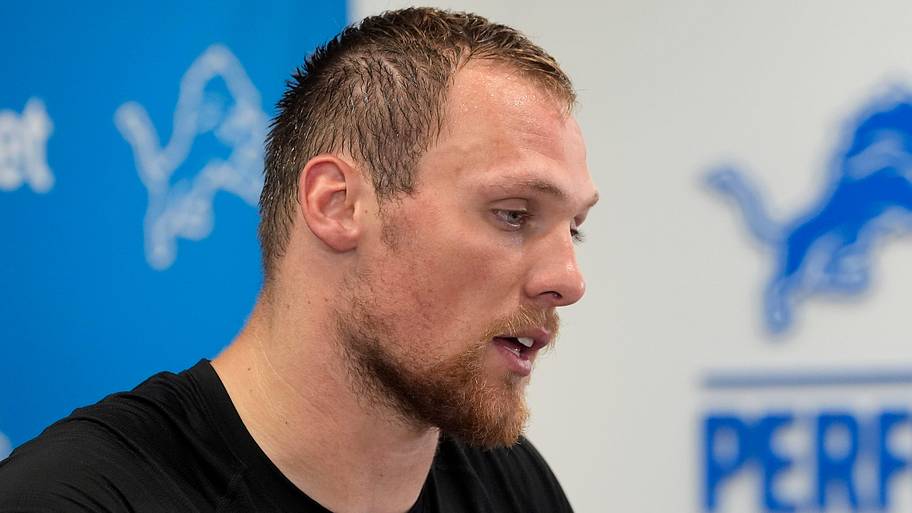 Detroit Lions Linebacker Hints 2025 Team Was Too Complacent