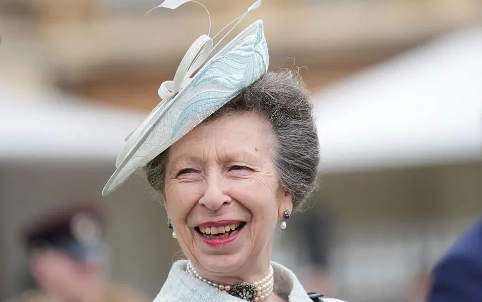 Princess Anne weighs tiara choice as Harry left off guest list