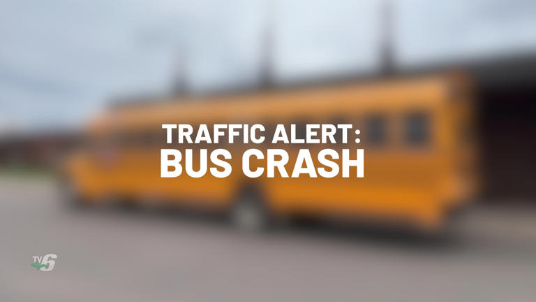 No major injuries reported in Escanaba bus crash, officials say
