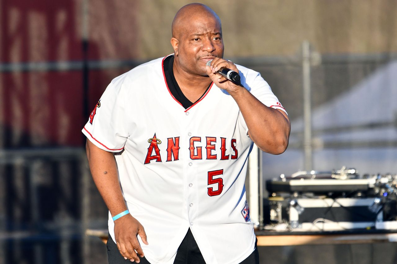 'Bust a Move' rapper Young MC backs out of 'politically charged ...