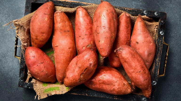 How long to bake sweet potatoes for perfect results every time