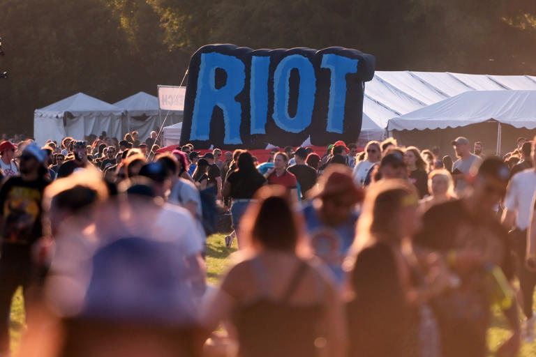 Riot Fest reveals full 2026 lineup for Chicago festival; tickets go on sale