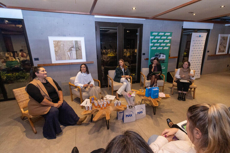 SUAT y Club de Mujeres promovieron el cuidado de la salud mental femenina