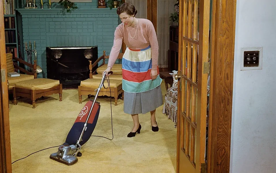 Fall deep cleaning tips for a cozy home