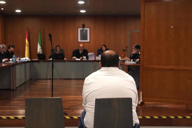 Tribunales.-AV.-Cura acusado de agresiones sexuales alude a una ...