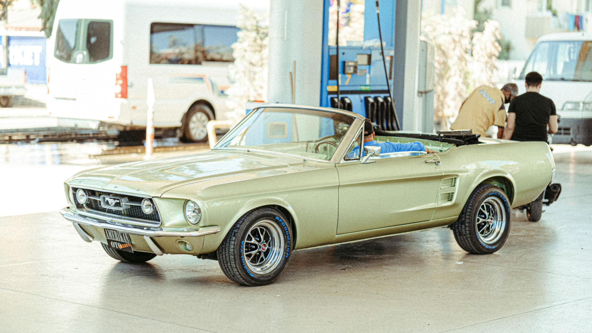 20 cars people worship that break constantly