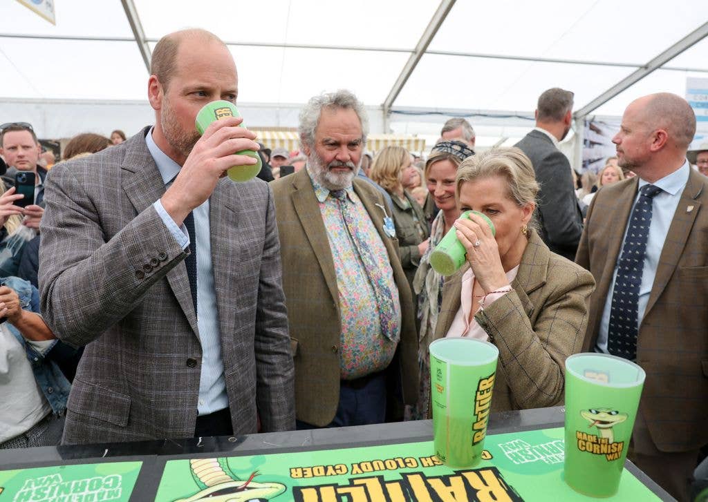 'Uber competitive' Princess Kate's go-to drinking game she still plays ...