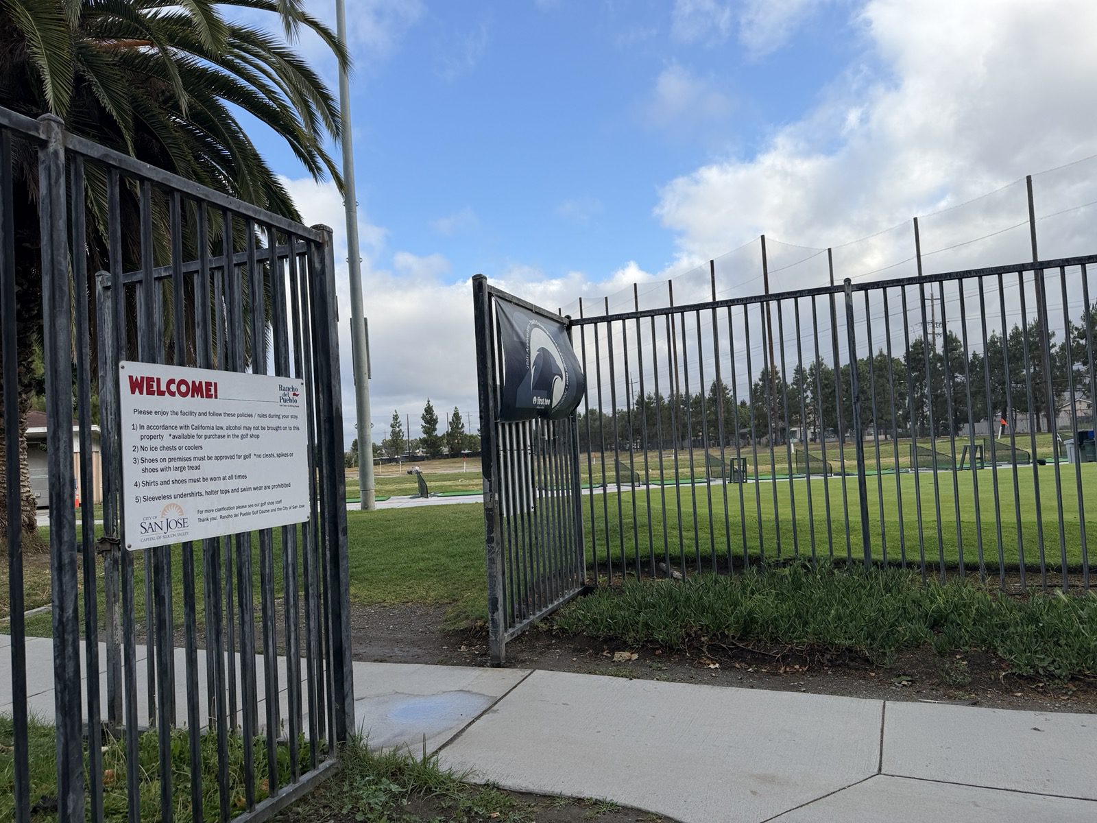 East San Jose neighborhood hit by stray golf balls