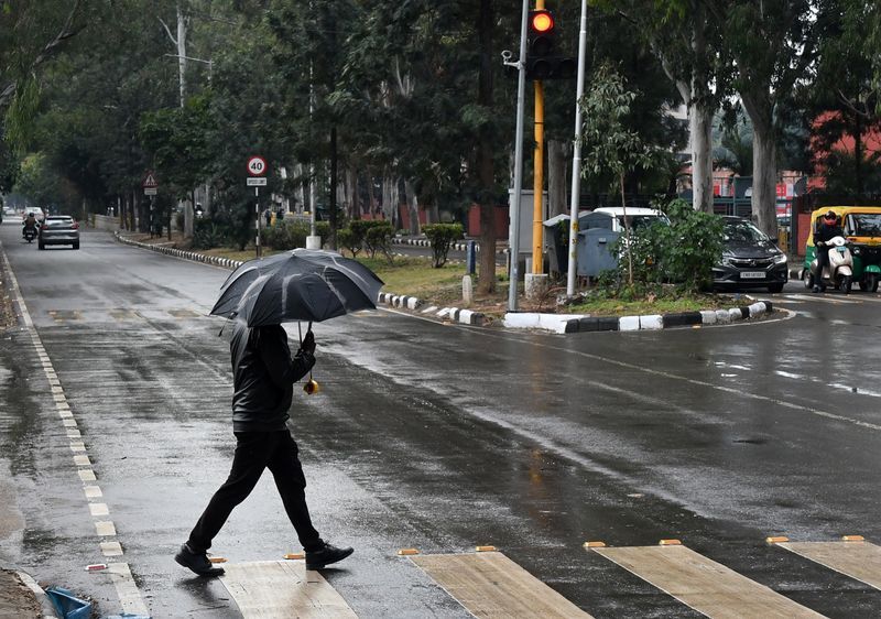 Heavy rain, hailstorm, violent squall to hit Chandigarh, Punjab and ...
