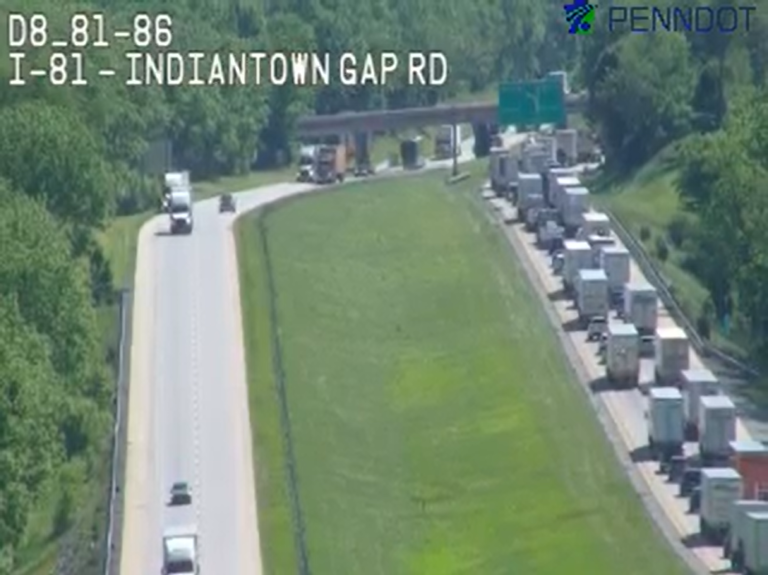 Multi-vehicle crash blocks lanes of I-81, causes extensive backlog