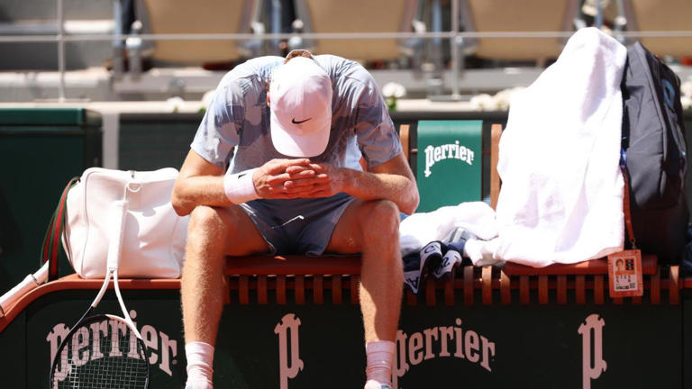 Sinner hace saltar todas las alarmas en Roland Garros