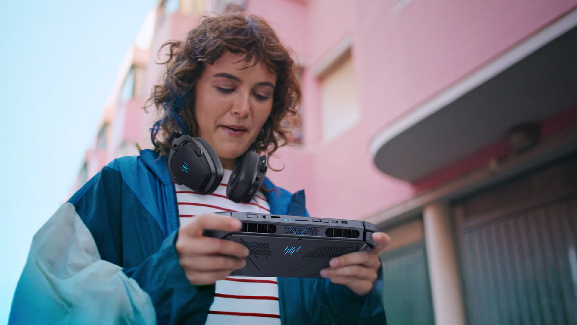 Acer announces new gaming handheld, Predator Atlas 8, with new Arc G ...