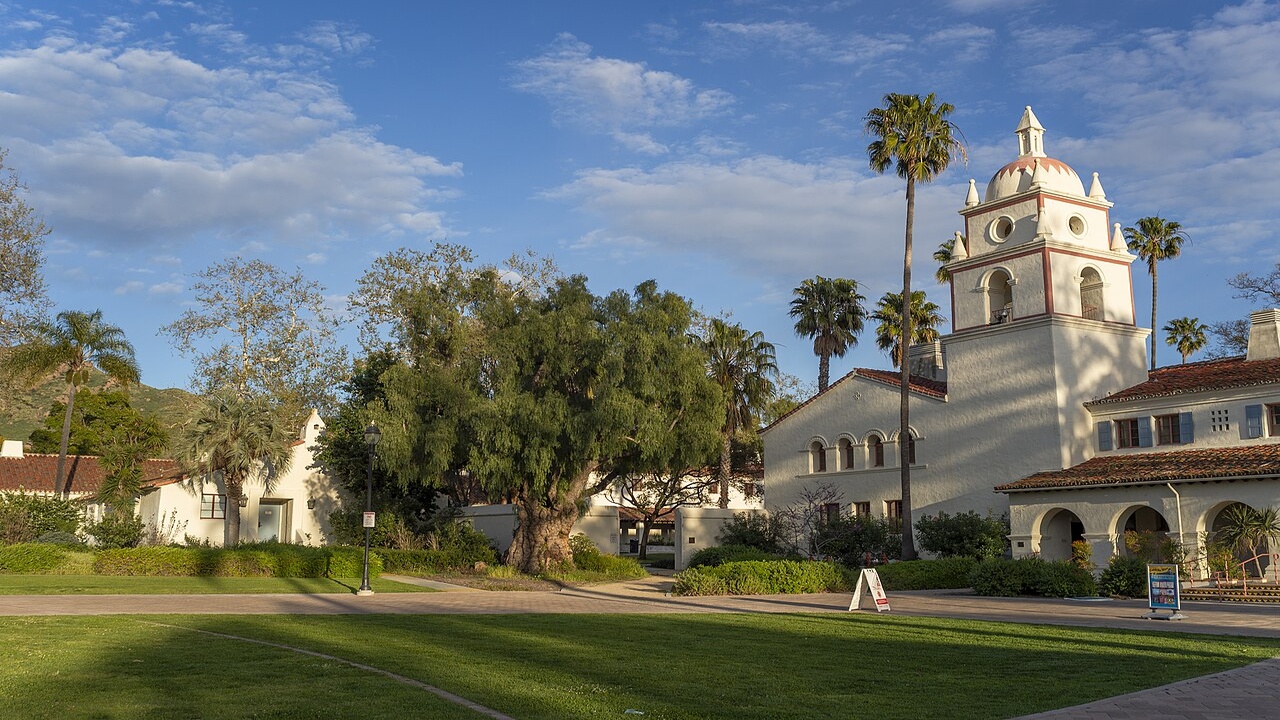 The California valley town that banned chain stores and grows its own ...