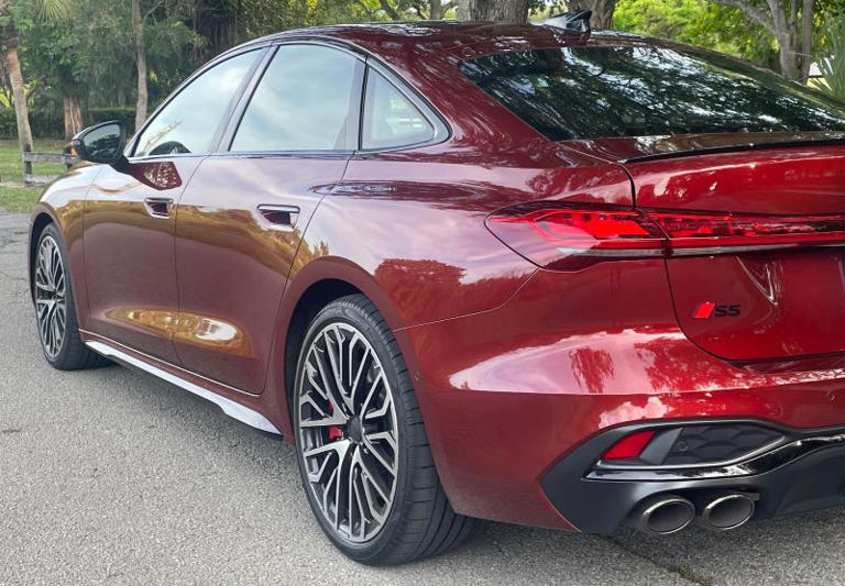 Audi S5 (toma de contacto)