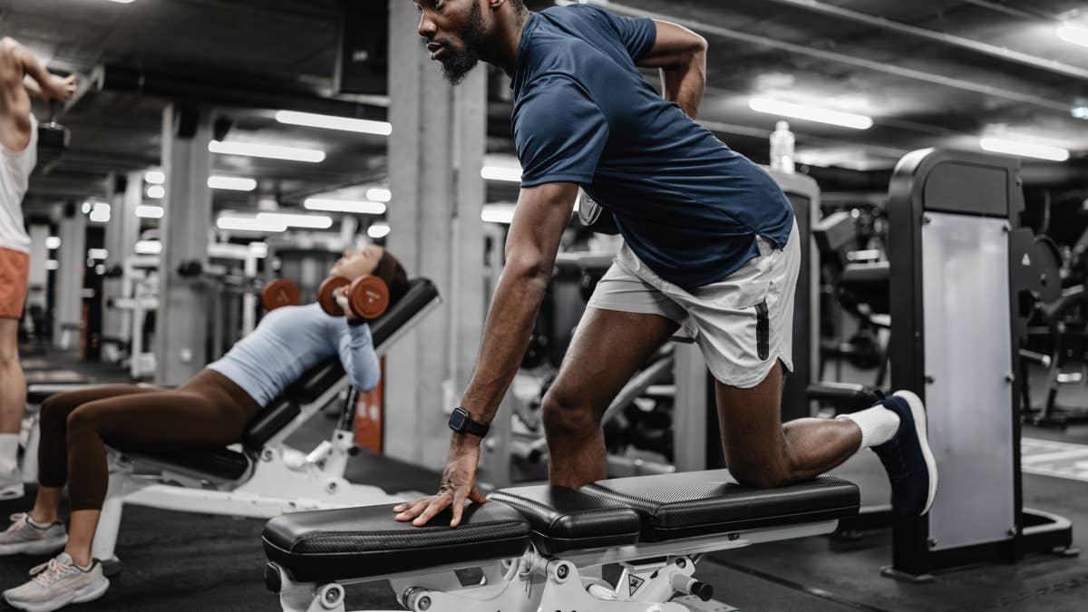 Top trainer explains how muscle soreness relates to growth and training ...
