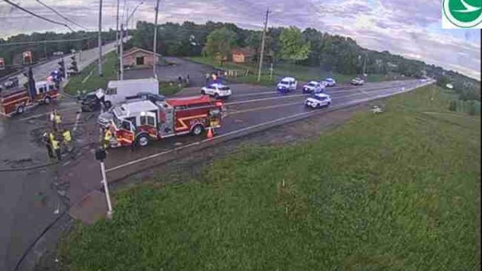 1 dead after 4-vehicle crash in Butler County