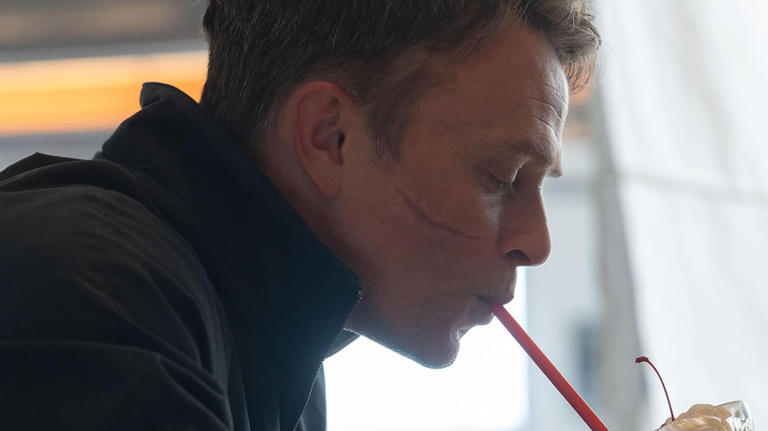 Daredevil: Born Again season 3 set photos reveal Bullseye with comic ...