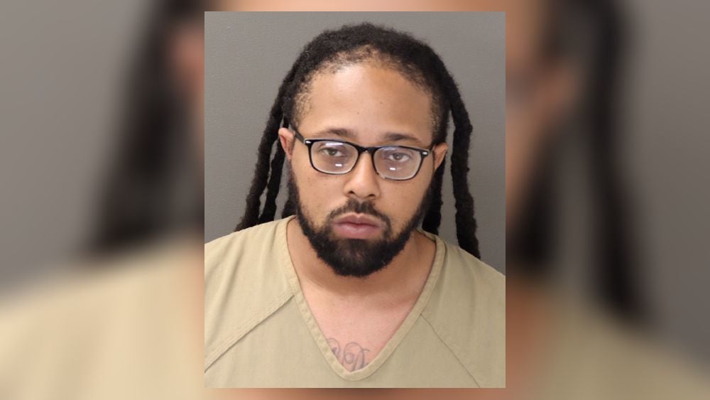 Husband accused of killing wife, her 11-year-old daughter inside Ohio home