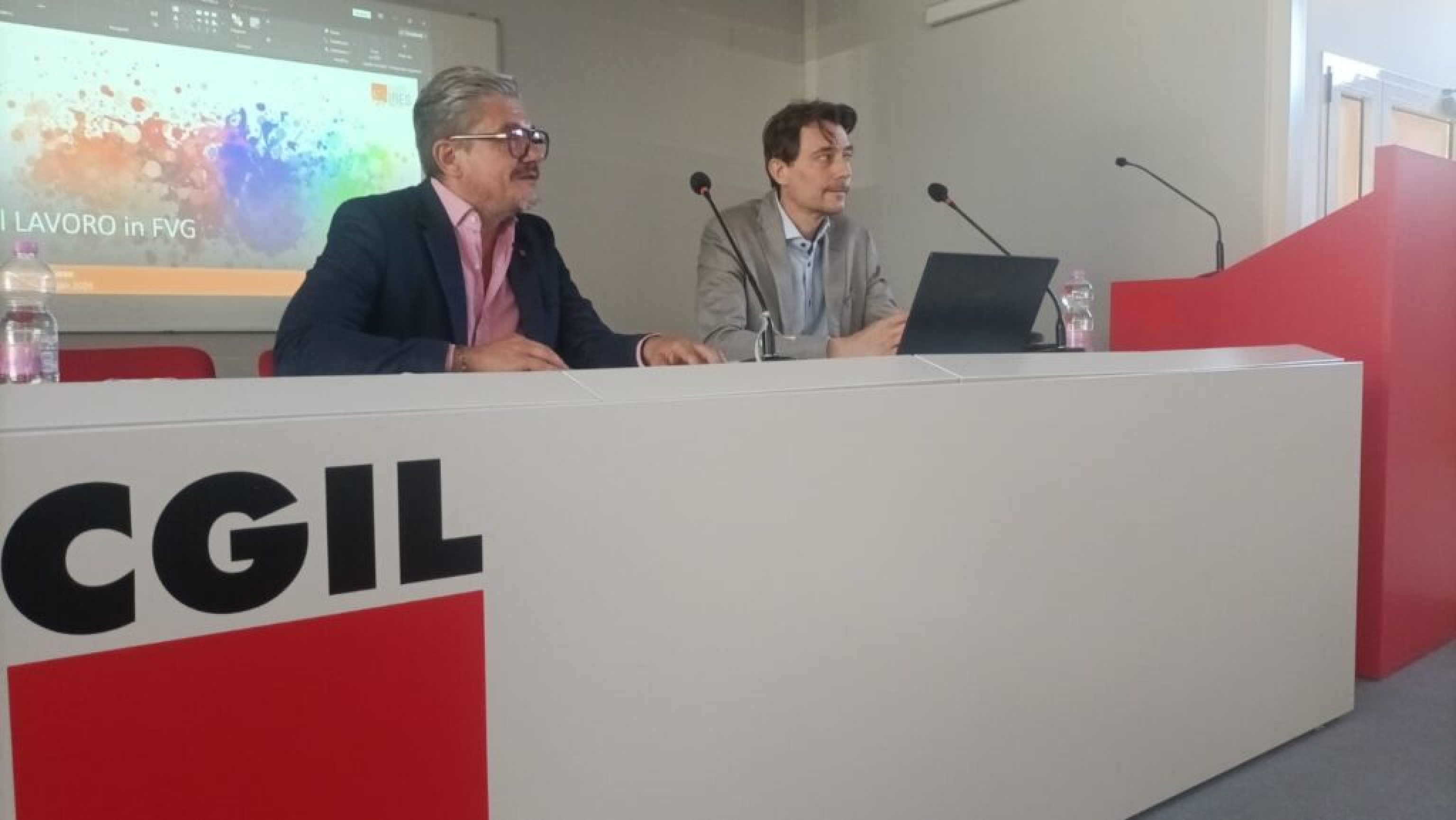 Cgil-Ires, in Fvg il mondo del lavoro invecchia e perde potere d'acquisto