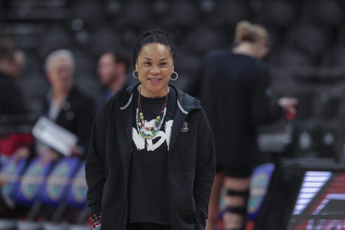 How much will USC's move to Nike impact recruiting? It depends who you ask