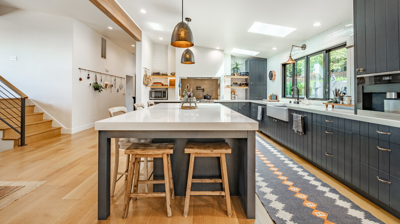 11 modern kitchen trends homeowners are already tired of in 2026