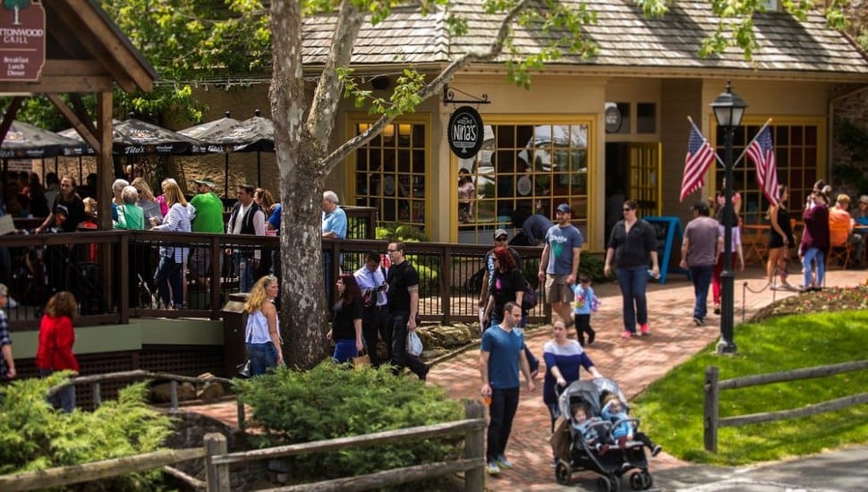 Peddler’s Village vies for top shopping honor by USA Today readers