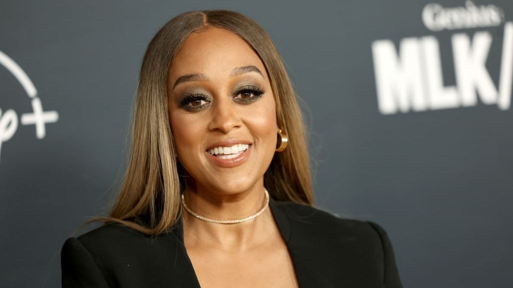 Tia Mowry gives fans a glimpse at her new romance after divorce from ...
